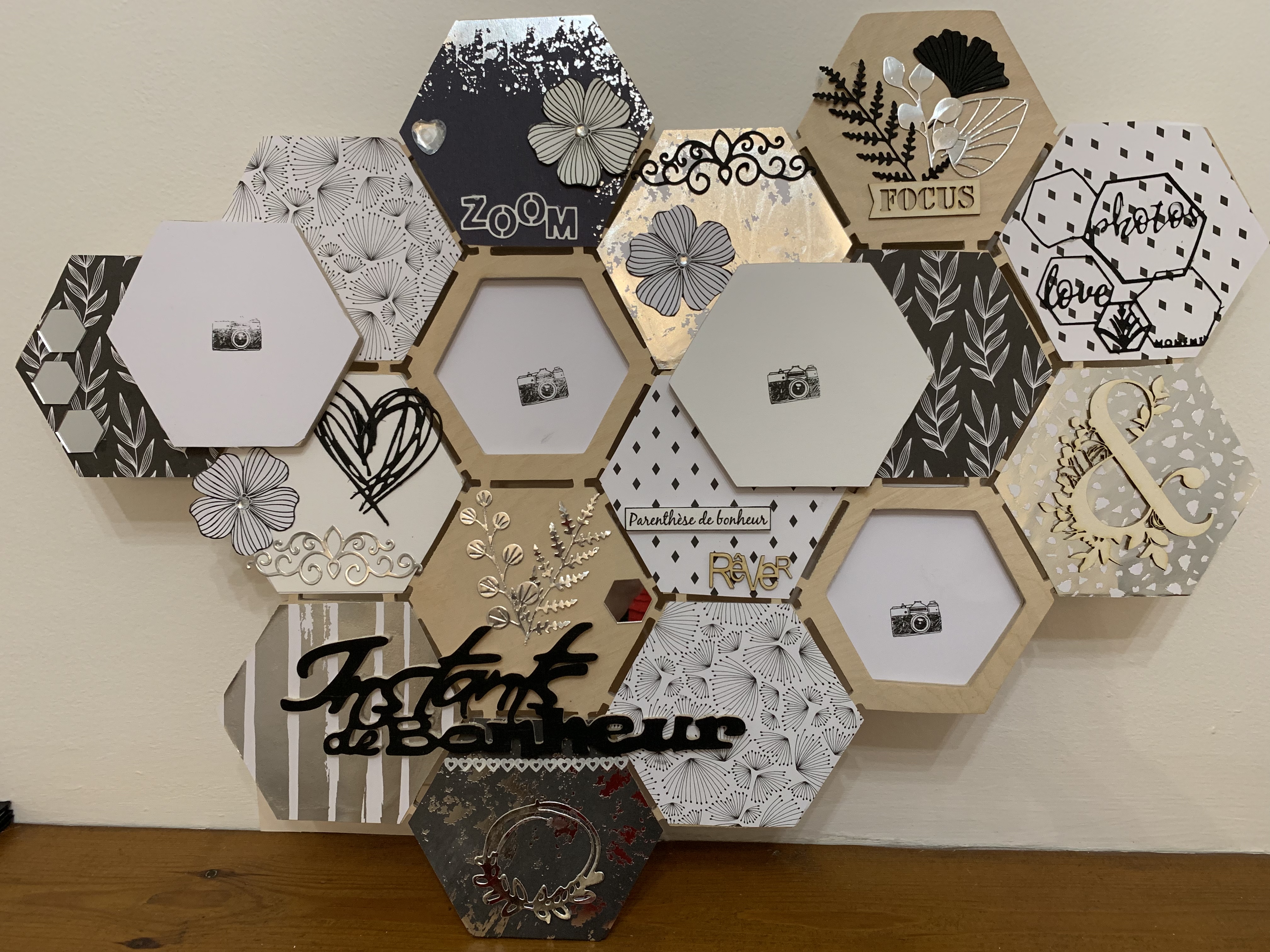 Un tableau hexagones - Les ateliers d'Olga